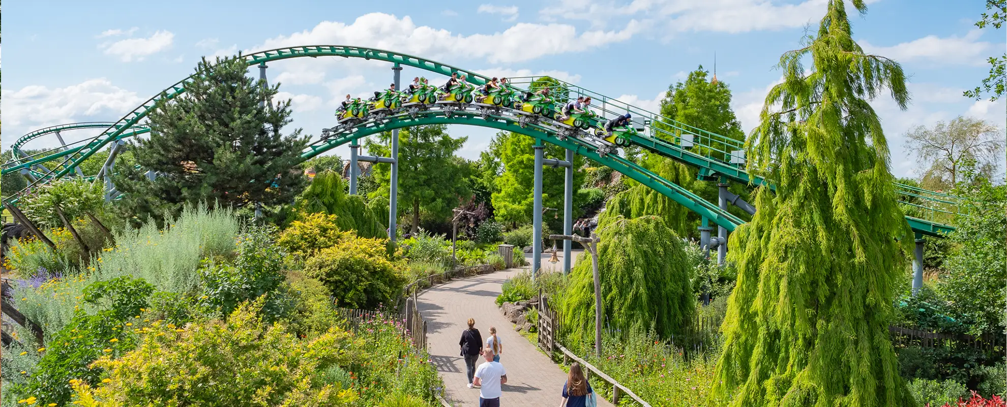 The power of trees in theme parks: the Toverland example